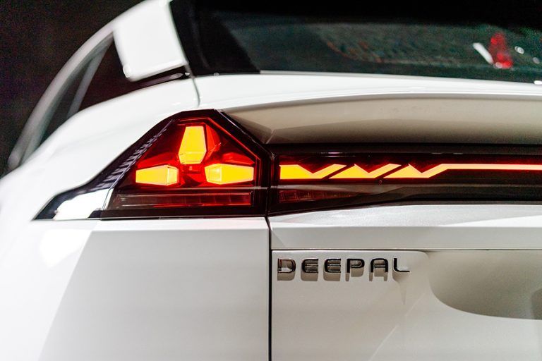 ราคาอย่างเป็นทางการ DEEPAL S07 : 1,399,000 - 1,499,000 บาท | เพิ่มรุ่น ...