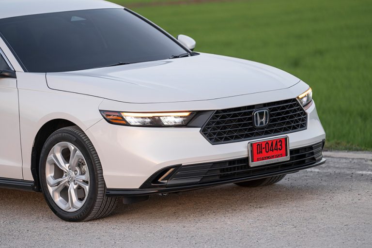 ภาพคันจริง Honda Accord e:HEV E (G11) | รุ่นเริ่มก็พอไหม Bose มี ...