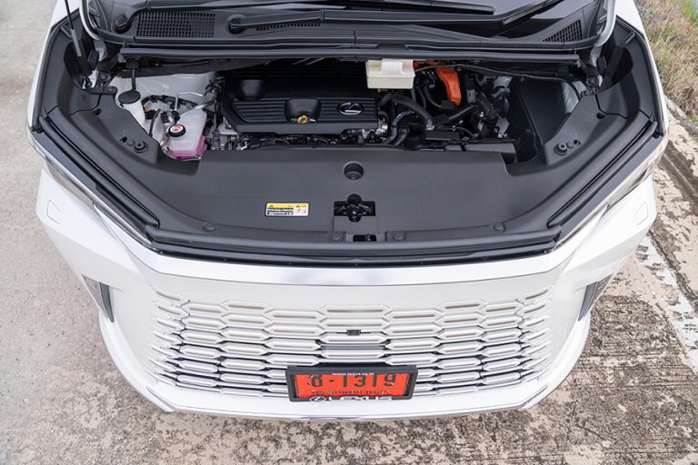 ภาพคันจริง Lexus LM 350h Executive 7-Seater | หน้าโหดเหมือนวอลเดอร์มอล ...