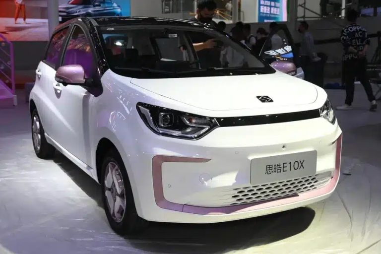 JAC Yiwei รถ EV จิ๋วเวอร์ชั่นจำหน่ายจริงรุ่นแรกของโลกที่ใช้แบตเตอรี่ ...