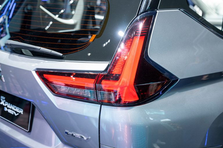 ภาพคันจริง Mitsubishi Xpander HEV & Xpander Cross HEV - HeadLight Magazine