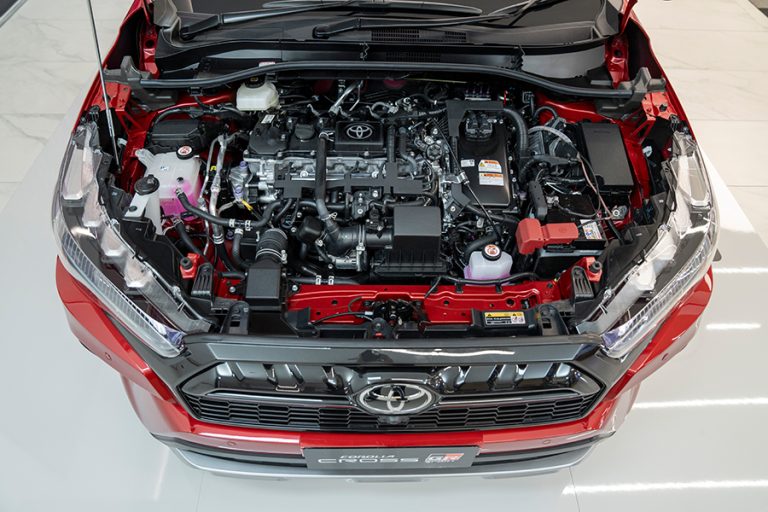 ภาพคันจริง Toyota Corolla CROSS Minorchange ทุกรุ่นย่อย | ปรับหน้าใหม่ ...