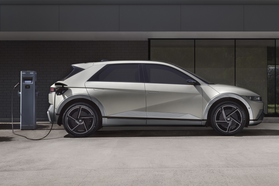 Hyundai Ioniq 5 MY2024 ปรับโฉม เพิ่มใบปัดน้ำฝนหลัง อัพเกรดความจุแบตเตอรี่ พร้อมรุ่นย่อย N Line ...