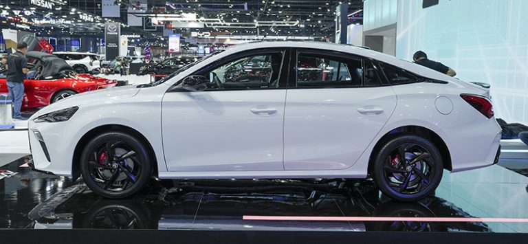 ราคาอย่างเป็นทางการ MG 5 PRO (MG 5 Minorchange) : 629,000 – 669,000 บาท ...