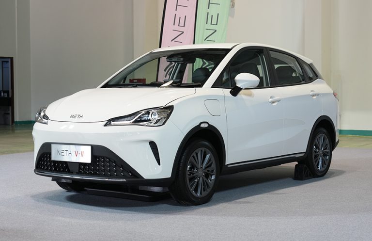 ราคาอย่างเป็นทางการ Neta V-II : 499,000 - 549,000 บาท | แบตเตอรี่ 36.1 ...