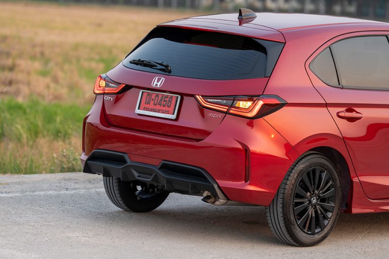 ภาพคันจริง Honda City Turbo Hatchback RS Minorchange | ราคาเดิม เติม Sensing - HeadLight Magazine