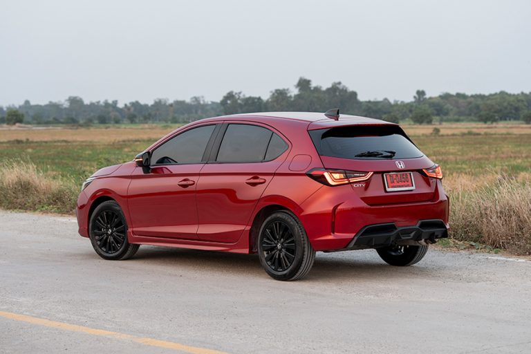 ภาพคันจริง Honda City Turbo Hatchback RS Minorchange | ราคาเดิม เติม Sensing - HeadLight Magazine