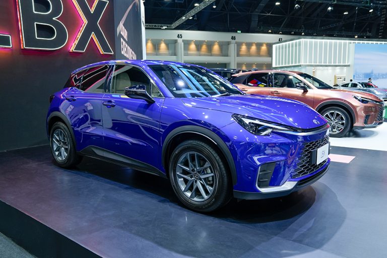 ภาพคันจริง Lexus LBX | น้องเล็กคันใหม่ของค่าย - HeadLight Magazine
