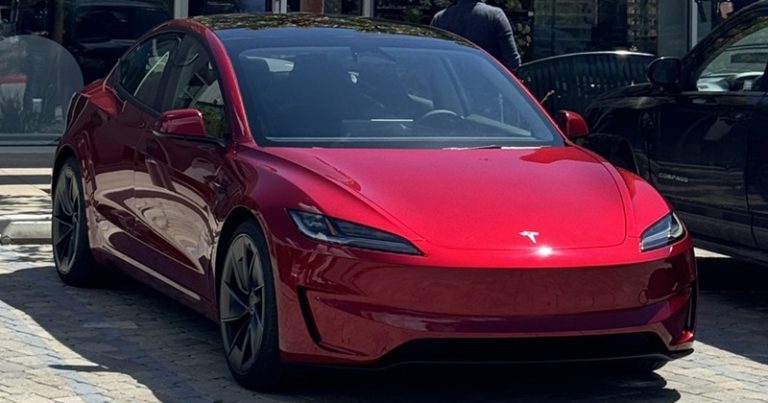หลุดจาก website ทางการ Tesla Model 3 Performance จะแรงสุดเท่าที่ Model ...