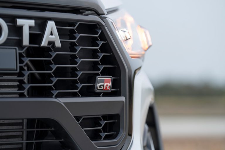 ภาพคันจริง Toyota Hilux Revo GR Sport Wide Tread | รีโว่เวอร์ชั่นเข้า ...