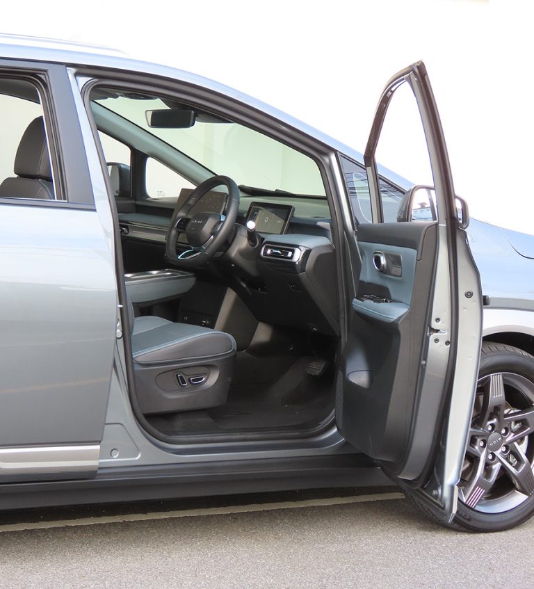 Full Review ทดลองขับ GAC AION Y Plus : MPV EV ขับดีพอไหว แต่บริษัทแม่ ...