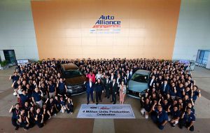 Auto Alliance Thailand (AAT) โรงงานร่วมทุน Ford และ Mazda ฉลองผลิต ...