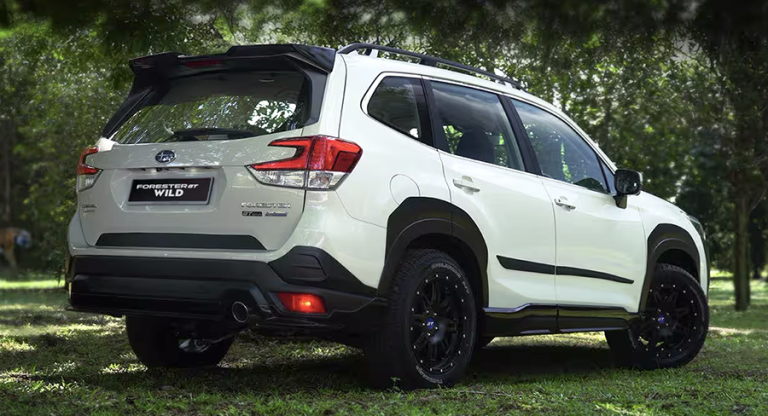 ราคาอย่างเป็นทางการ Subaru Forester GT WILD : 1,480,000 บาท | เพิ่มชุด ...