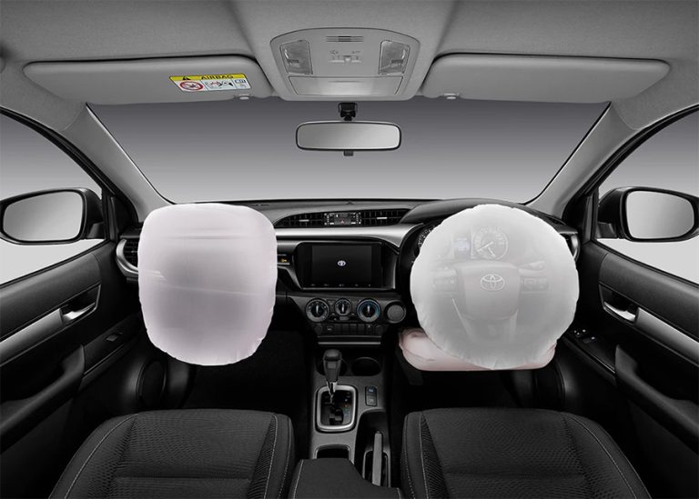 Full Review ทดลองขับ Toyota Hilux REVO SmartCab 4x2 Z-Edition MY 2024 ...