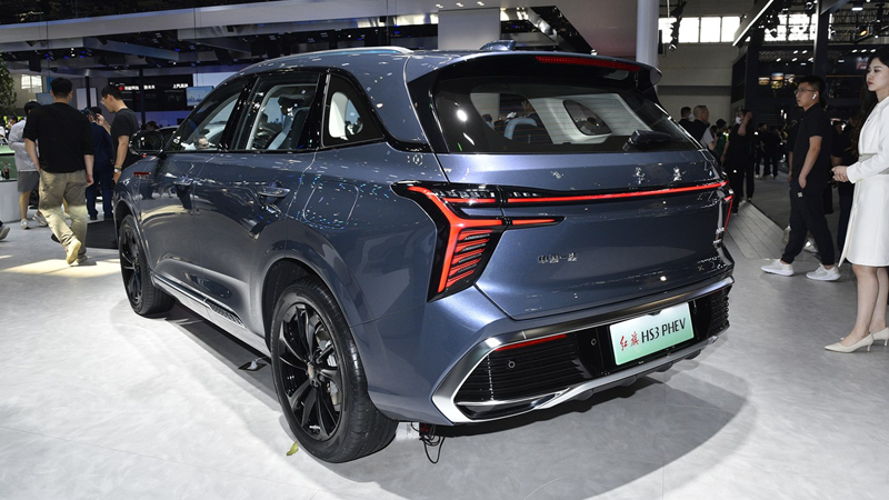 Hongqi HS3 PHEV ผสานเครื่องยนต์ 1.5 เทอร์โบ เข้ากับมอเตอร์ ขับได้ไกลสุด 1,100 km - HeadLight ...