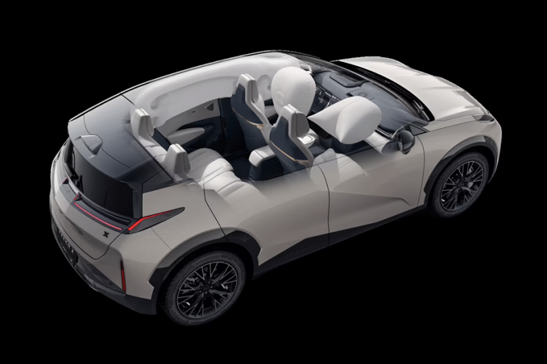 ราคาอย่างเป็นทางการ Zeekr X : 1,199,000 - 1,349,000 บาท | วิ่งไกลสุด ...