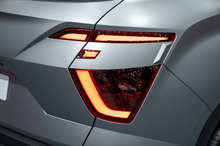 ภาพคันจริง Hyundai Creta Alpha (MY2024.2) | เพิ่มสีเงินด้าน Silver ...