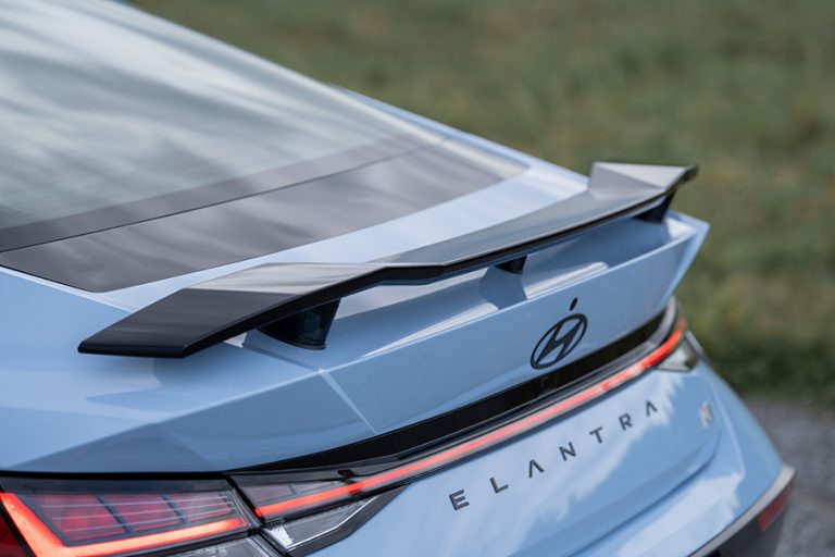 ภาพคันจริง Hyundai Elantra N | ตัวแรงฝั่งกิมจิ พร้อมสู้ตัวแรงฝั่งปลาดิบ ...