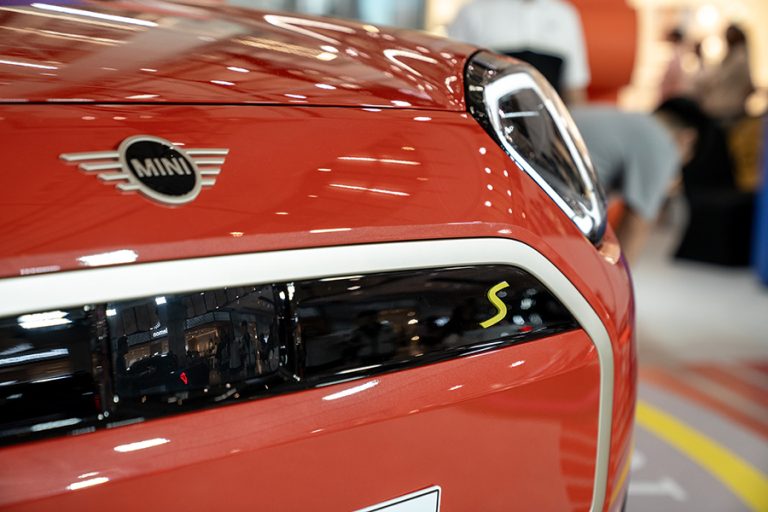 ภาพคันจริง MINI ACEMAN SE | ไฟฟ้าล้วน ห้าประตู ขึ้นลงสะดวก - HeadLight ...