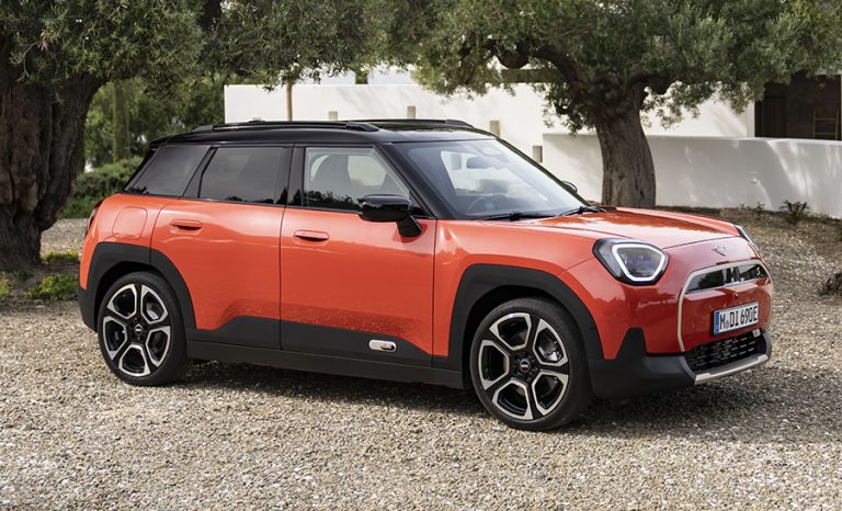 ราคาอย่างเป็นทางการ MINI ACEMAN SE : 1,999,000 บาท | ขุมพลังไฟฟ้า วิ่ง ...