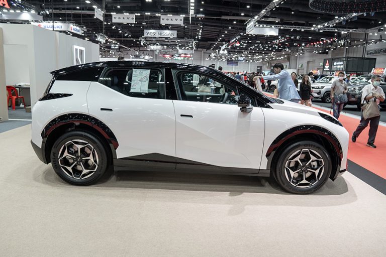 ภาพคันจริง Zeekr X | สองรุ่นย่อย Standard RWD / Flagship AWD ...