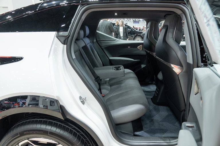 ภาพคันจริง Zeekr X | สองรุ่นย่อย Standard RWD / Flagship AWD ...