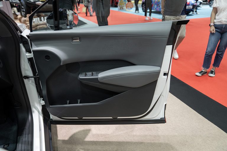 ภาพคันจริง Zeekr X | สองรุ่นย่อย Standard RWD / Flagship AWD ...