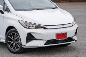 ราคาอย่างเป็นทางการ + เทียบสเป็ค BYD M6 : 829,900 - 929,900 บาท | MPV 6 ...