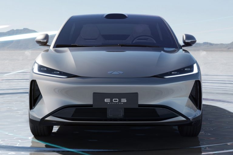 Chery Fulwin E05 รถ EV / EREV ซีดานน้องใหม่จากแบรนด์ย่อยรถขุมพลังไฟฟ้าทางเลือก - HeadLight Magazine