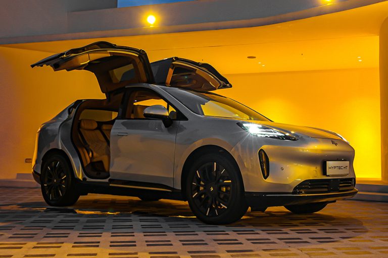 ราคาอย่างเป็นทางการ + เทียบสเป็ค HYPTEC HT : 1,449,000 - 1,749,000 บาท ...