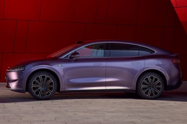 Luxeed R7 รถ SUV ไฟฟ้าล้วนภายใต้เงินลงทุนของ Huawei และ Chery มอเตอร์ ...