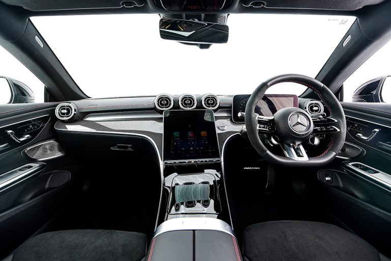 ราคาอย่างเป็นทางการ Mercedes-AMG CLE 53 4MATIC+ Coupe : 5,250,000 บาท ...