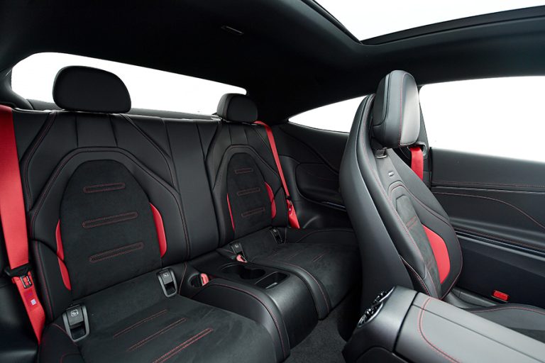 ราคาอย่างเป็นทางการ Mercedes-AMG CLE 53 4MATIC+ Coupe : 5,250,000 บาท ...