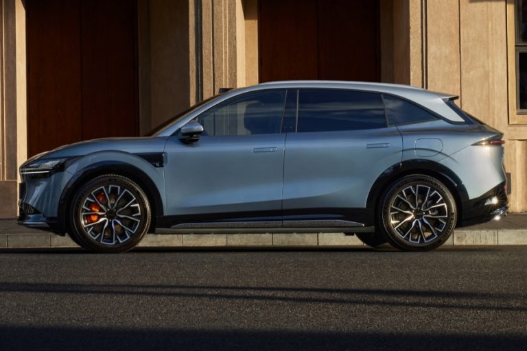 Zeekr 7X รถ SUV ขุมพลังไฟฟ้าล้วนฟังก์ชั่นอัดแน่น กวาดยอดจอง 20,000 คัน ...