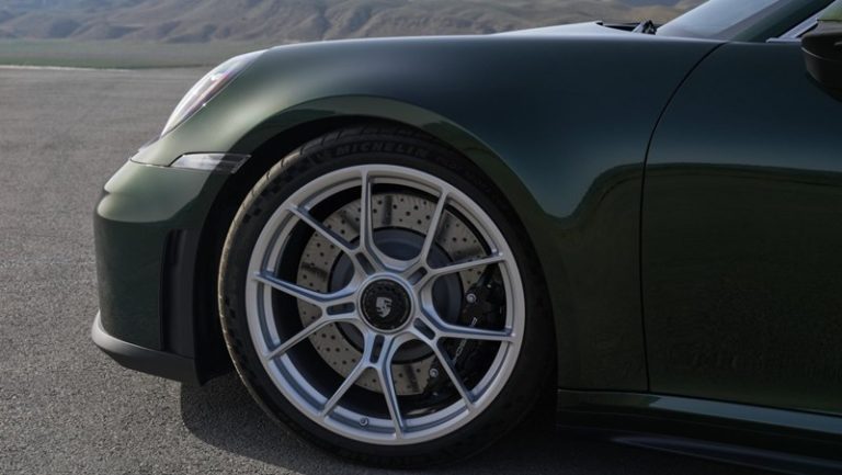 Porsche 911 GT3 Facelift (992.2) ขุมพลัง 6 สูบนอน 4.0 ลิตร NA พร้อม ...