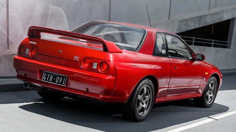 Nissan Skyline GT-R (R32) ถูกขโมยอย่างอุกอาจจากพิพิธิณฑ์ Nissan ...