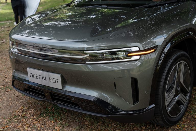 ราคาอย่างเป็นทางการ DEEPAL E07 : 1,699,000 - 2,099,000 บาท | 598 แรงม้า ...