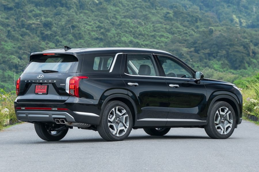 ภาพคันจริง Hyundai PALISADE | Exclusive 2WD Abyss Black & Prestige 4WD ...