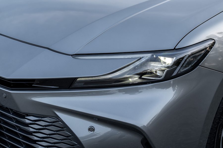 ภาพคันจริง Toyota Camry HEV Premium Luxury | มาดสปอร์ต เอาใจผู้บริหาร ...