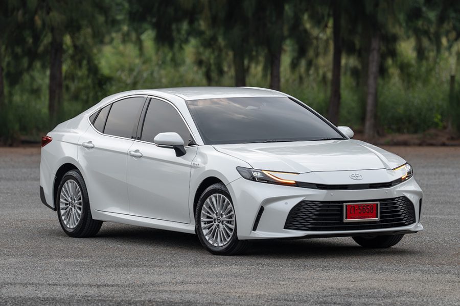 ภาพคันจริง Toyota Camry HEV Smart | ตัวเริ่มเอาใจสายนุ่ม Safety Sense ...