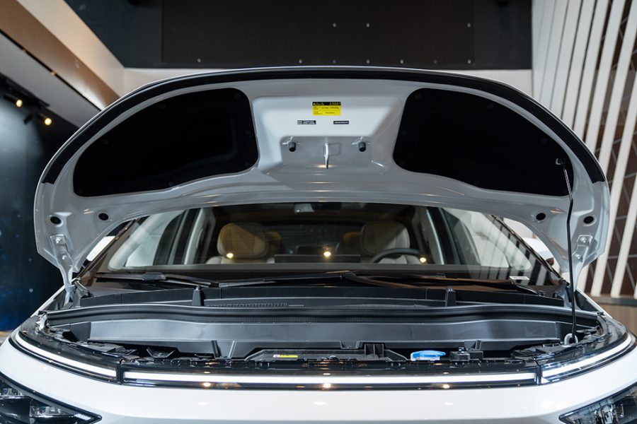 ภาพคันจริง Xpeng X9 Ultra-Smart Coupe MPV เวอร์ชั่นพวงมาลัยซ้าย ...