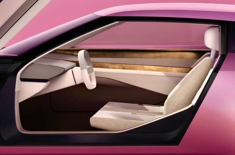 หลุดรถต้นแบบ Jaguar Design Vision Concept ก่อนเปิดตัววันที่ 3 ธันวาคม ...