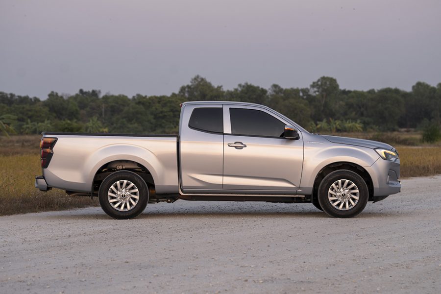 ภาพคันจริง Isuzu D-MAX Spacecab 2.2 Ddi MaxForce L 6MT | King of กระบะ ...