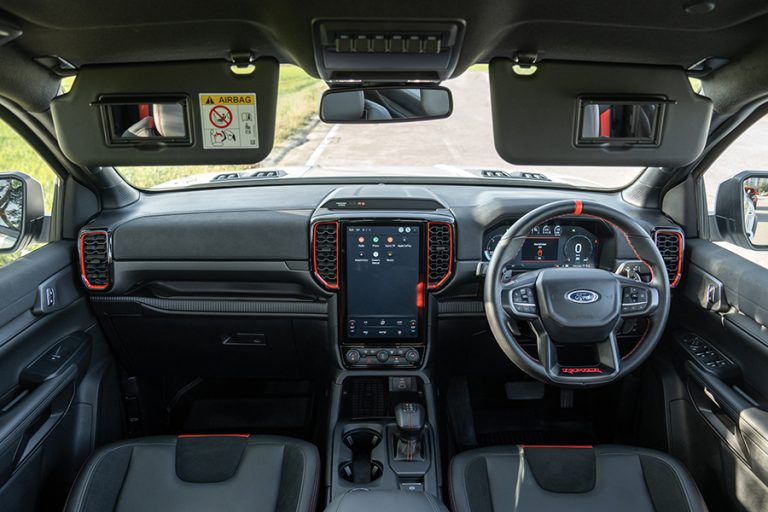 ราคาพิเศษ Ford RANGER RAPTOR ดีเซล 2.0L Bi-Turbo 10AT 4x4 : 1,699,000 ...