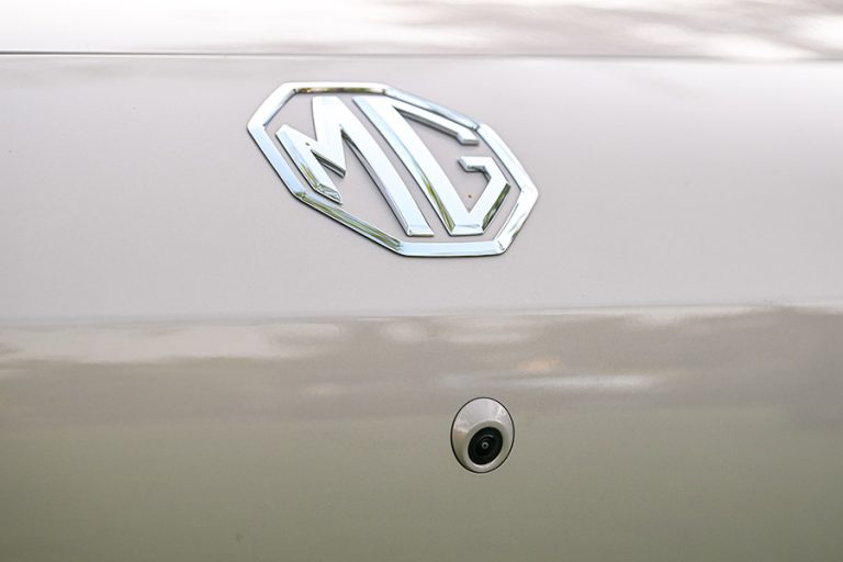 สเป็ค MG S5 EV | 170-245 แรงม้า RWD แบต 50-64kWh วิ่งไกลสุด 550 km ...