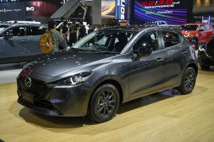 ราคาอย่างเป็นทางการ + เทียบสเป็ค Mazda 2 ESSENTIAL (Minorchange 2025 ...