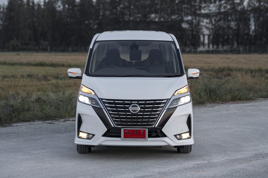 ภาพคันจริง Nissan Serena S-Hybrid Highway Star (C27) | ระหว่างที่รอเขา(C28) อยู่กับเราก่อนได้ไหม ...