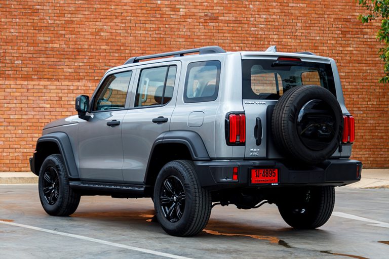 สเป็ค + ภาพคันจริง GWM TANK 300 Diesel & HEV (MY2025) | เพิ่มขุมพลัง ...