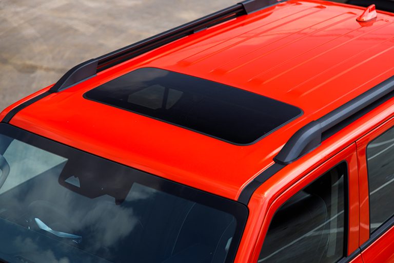 สเป็ค + ภาพคันจริง GWM TANK 300 Diesel & HEV (MY2025) | เพิ่มขุมพลัง ...