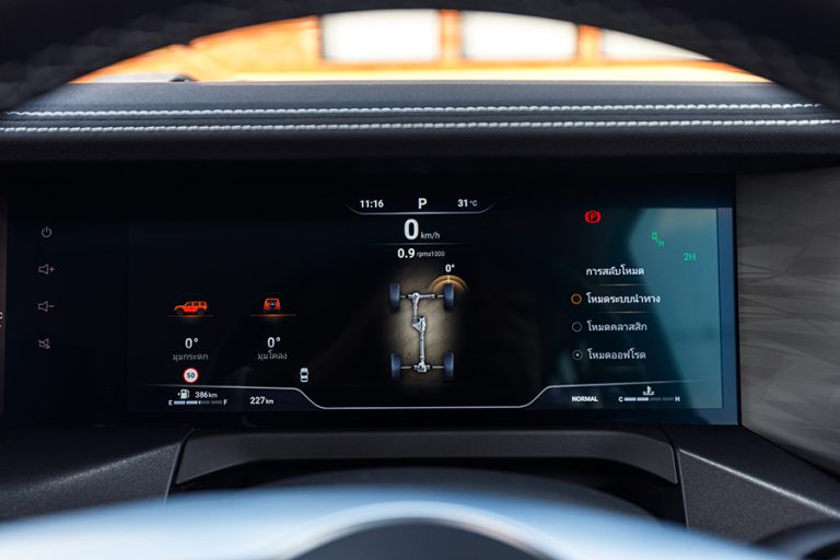 สเป็ค + ภาพคันจริง GWM TANK 300 Diesel & HEV (MY2025) | เพิ่มขุมพลัง ...